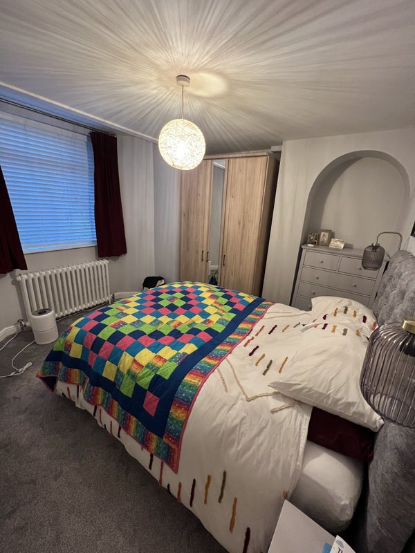 'Beautiful 1 Bed Victorian Flat with Garden' Room to Rent from SpareRoom