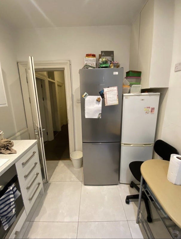 'Flat share' Room to Rent from SpareRoom