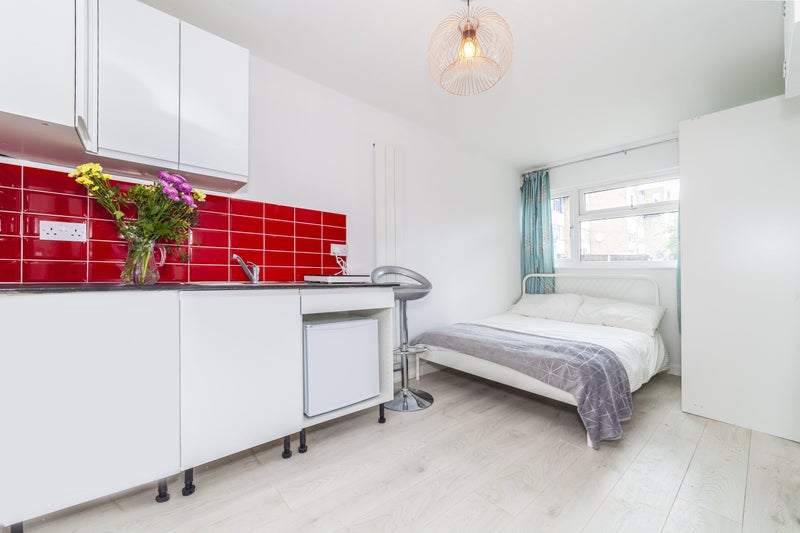 'Studio flat in a shared house, ' Room to Rent from SpareRoom