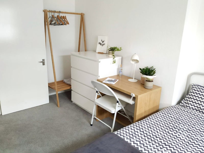 'Double room in Angel' Room to Rent from SpareRoom