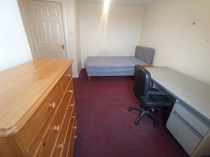 'One Bedroom For Rent' Room to Rent from SpareRoom