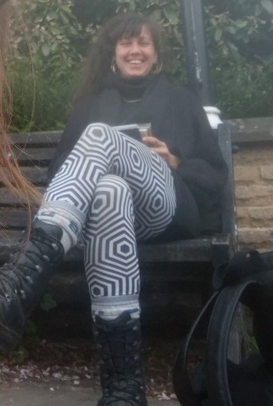 'Easy-going woman wants nice home with fun people' Flatmate from SpareRoom