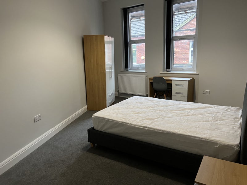 'Short term room available ' Room to Rent from SpareRoom