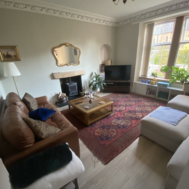 '*room has been filled pending background checks**' Room to Rent from ...
