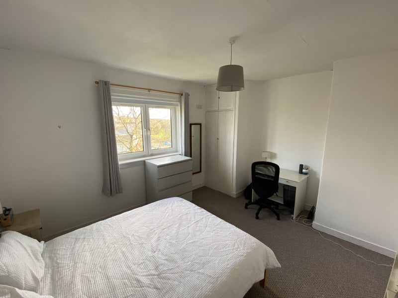 'Room to rent in Corkerhill, Glasgow' Room to Rent from SpareRoom