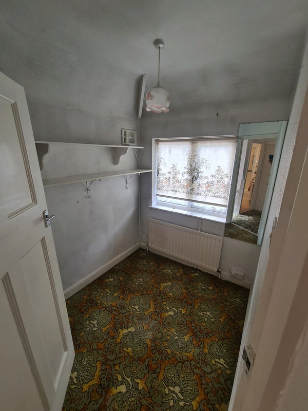 'Lodger house share. Single/double rooms available ' Room to Rent from ...