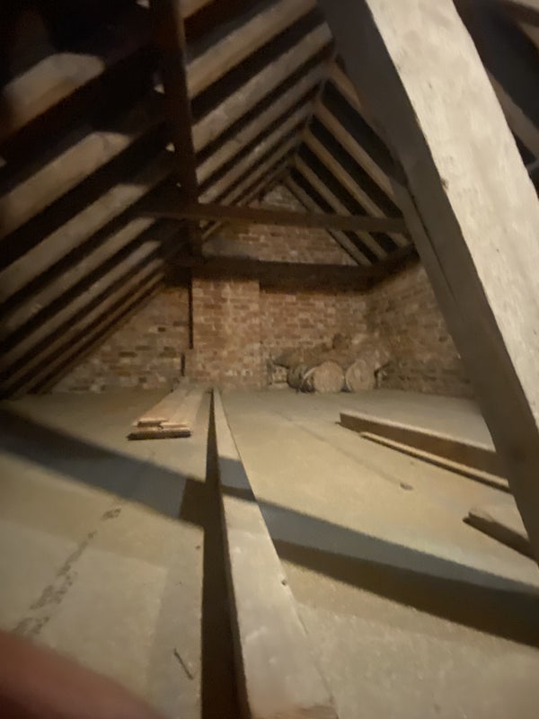 'Spacious House off Botely Road' Room to Rent from SpareRoom