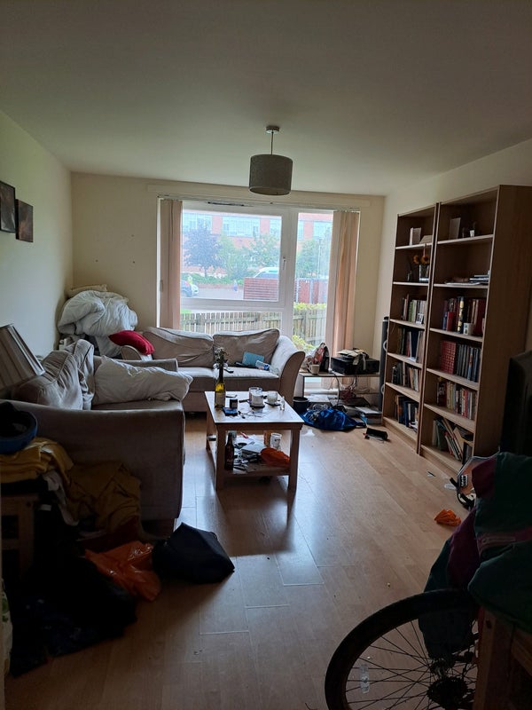 'Looking for a flatmate' Room to Rent from SpareRoom