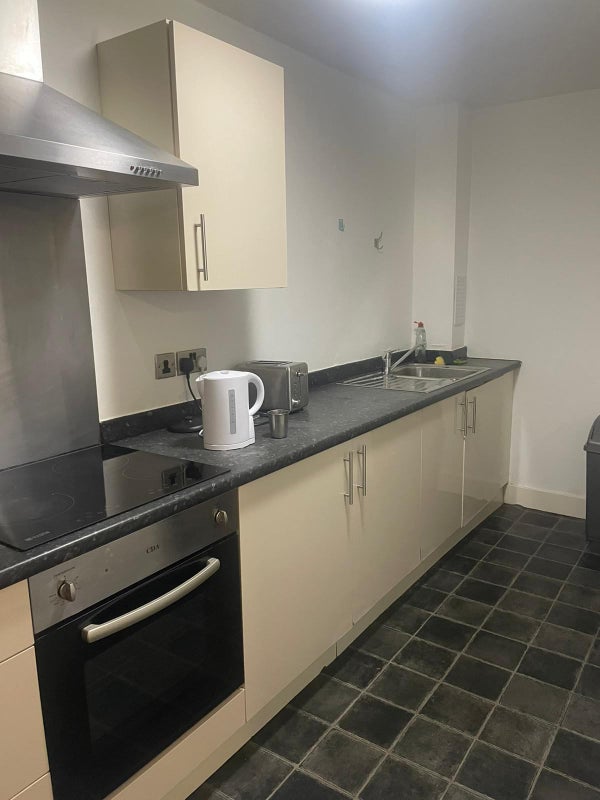 'Room for rent close to Uni of Manchester' Room to Rent from SpareRoom