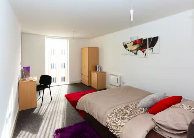 'Room for rent close to Uni of Manchester' Room to Rent from SpareRoom