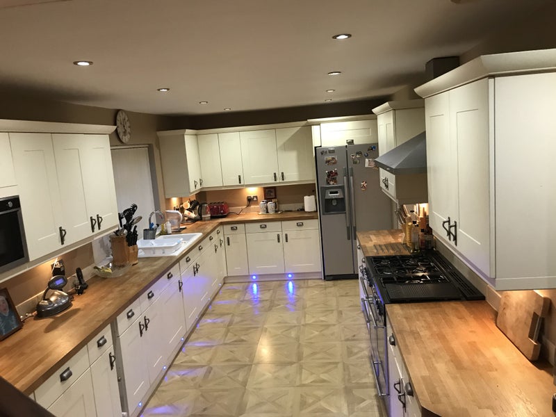 'Mature couple with large house seek Female lodger' Room to Rent from ...