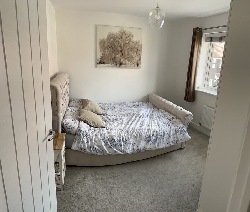 'Double room in detached house' Room to Rent from SpareRoom