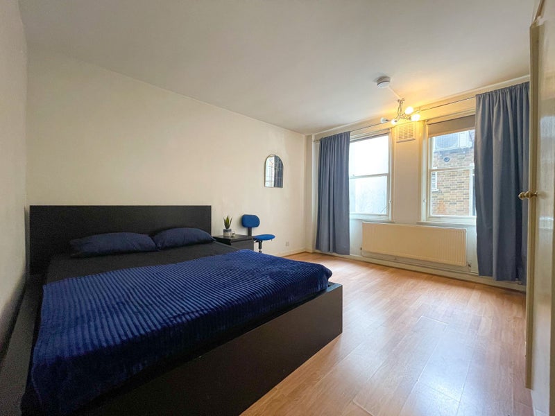 'Room Ready Now On Harley Street !' Room to Rent from SpareRoom