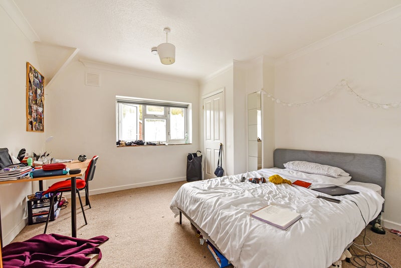 '2 Great Rooms In Brilliant 6 Bedroom Shared House' Room to Rent from ...