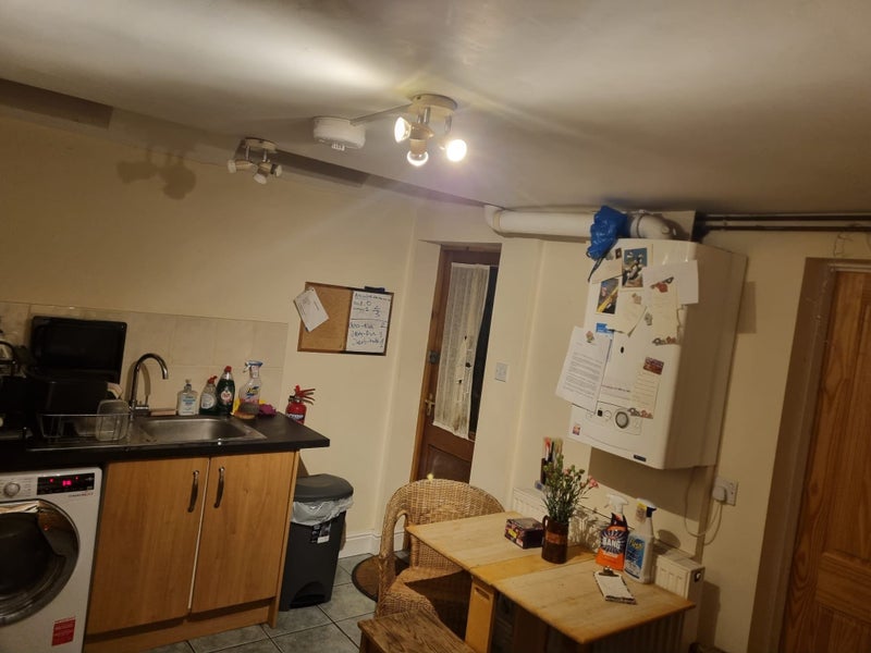 'Double Room in friendly house' Room to Rent from SpareRoom