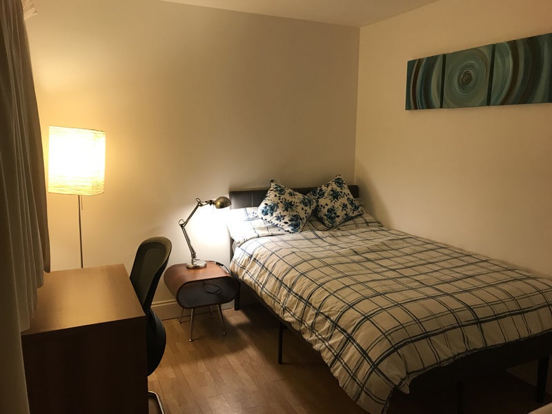 'Lovely private studio flat, Mon-Fri, bills inc' Room to Rent from ...