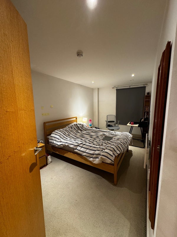 '1 double room in leeds dock' Room to Rent from SpareRoom