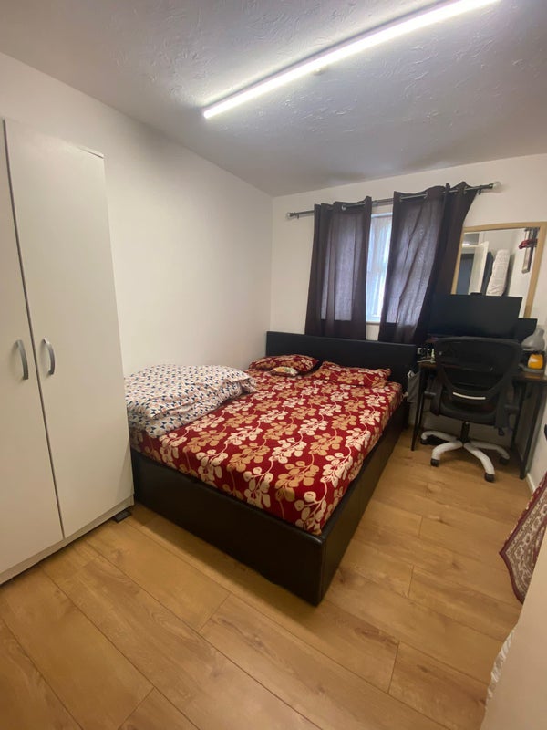 'Beautiful 1 Bedroom Flat For Rent In Hayes' Room to Rent from SpareRoom