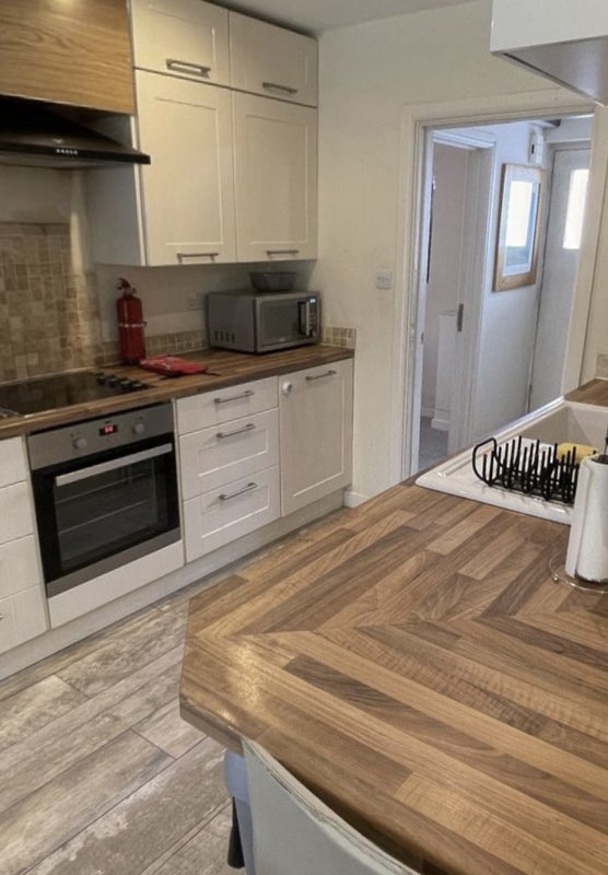 'Large Shared House, Single Bed Available ' Room to Rent from SpareRoom