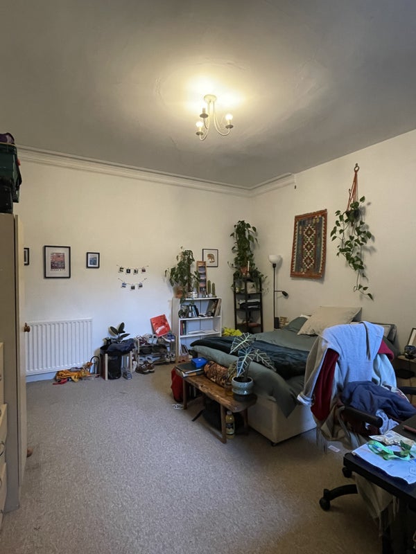 'Room for rent- Available now ' Room to Rent from SpareRoom