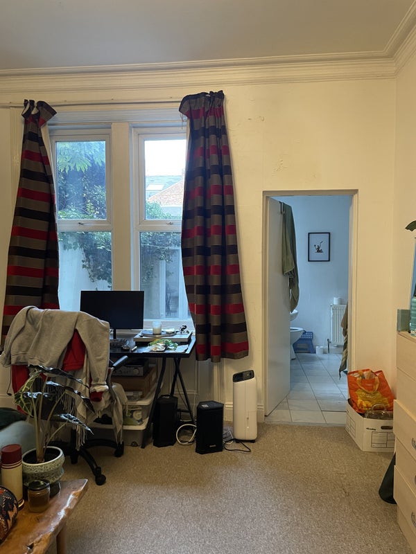 'Room for rent- Available now ' Room to Rent from SpareRoom