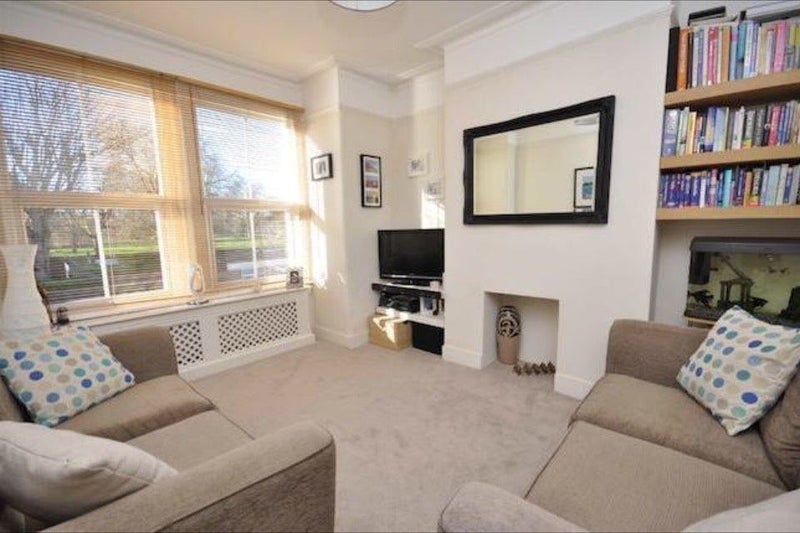'Few Days a Week Stay in Beautiful Maisonette' Room to Rent from SpareRoom