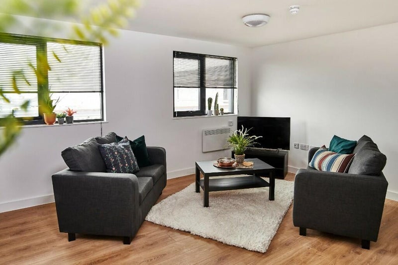 'Looking for replacement tenant ' Room to Rent from SpareRoom