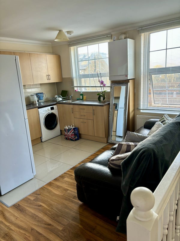 'Single bedroom for rent in Windsor ' Room to Rent from SpareRoom