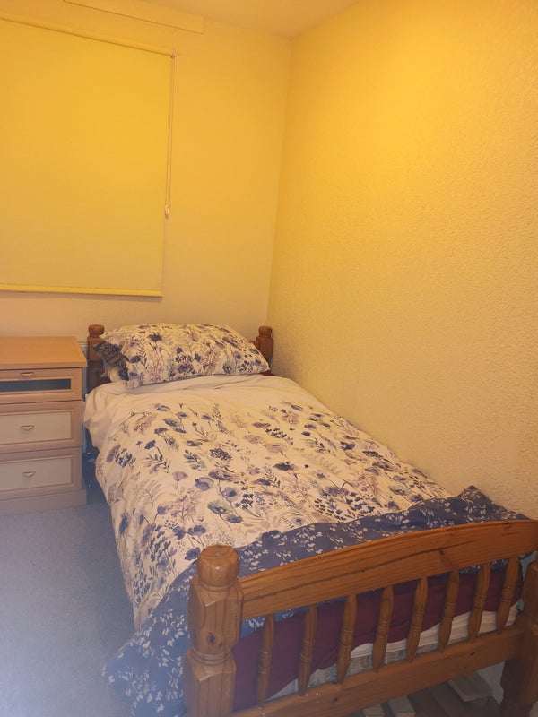 'Single room available for one logder' Room to Rent from SpareRoom