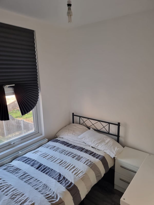 'Single Room ' Room to Rent from SpareRoom