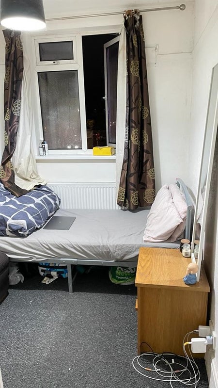 'Room near asda' Room to Rent from SpareRoom