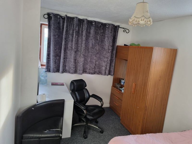 'Main Room ' Room to Rent from SpareRoom