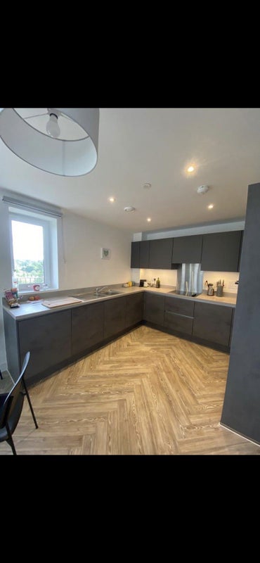 '1 En Suite Room available Jan' Room to Rent from SpareRoom