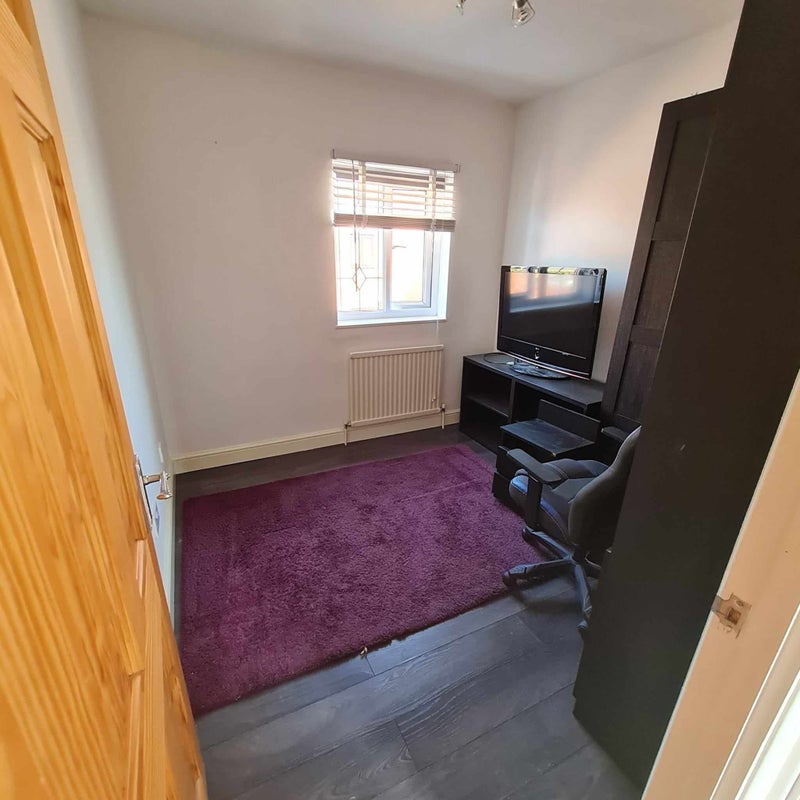 'Room to rent for a single male' Room to Rent from SpareRoom