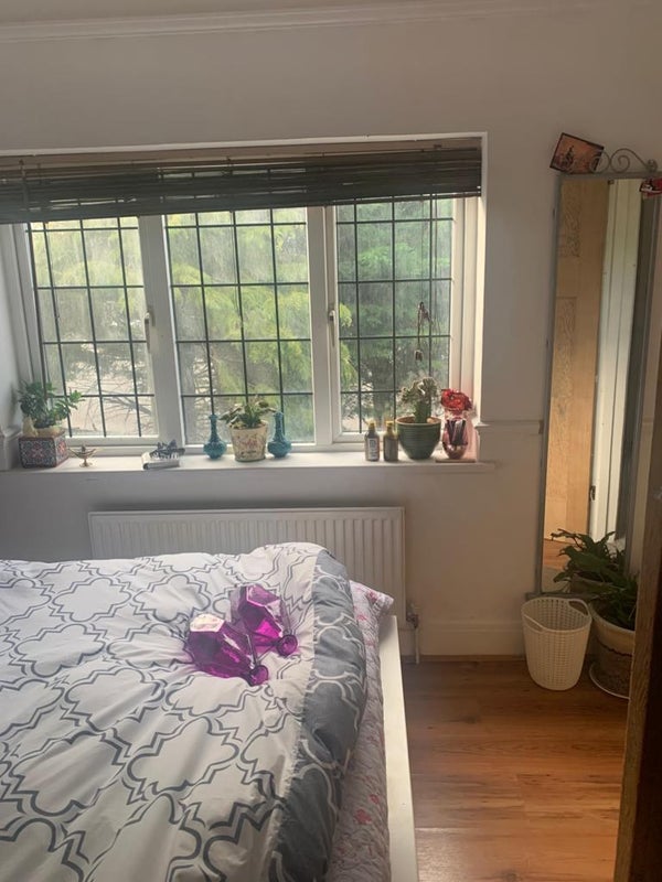 'Warm family house, D room to let.' Room to Rent from SpareRoom