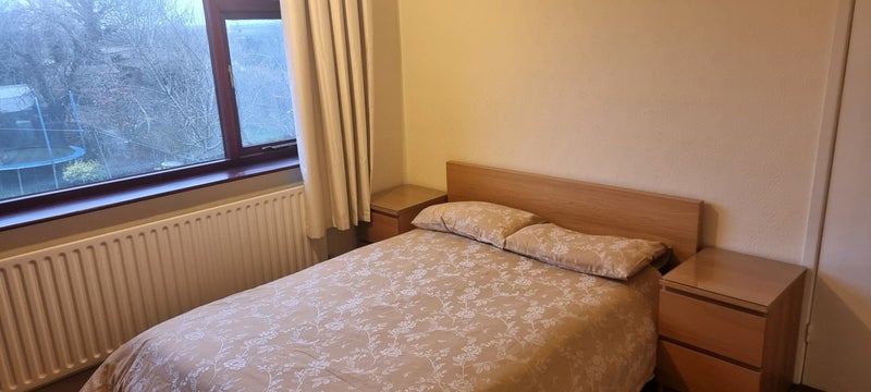 'Double room for rent avaliable straight away ' Room to Rent from SpareRoom