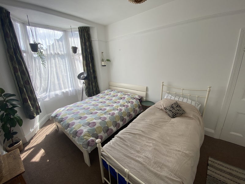 'Spacious double room with a creative couple ' Room to Rent from SpareRoom