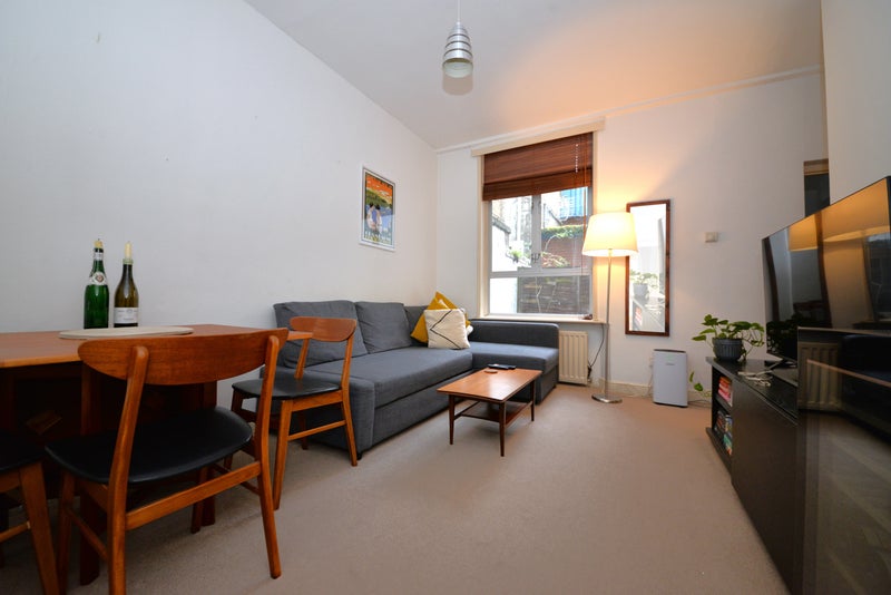 'A Stylish One Bedroom Flat In Islington' Room to Rent from SpareRoom