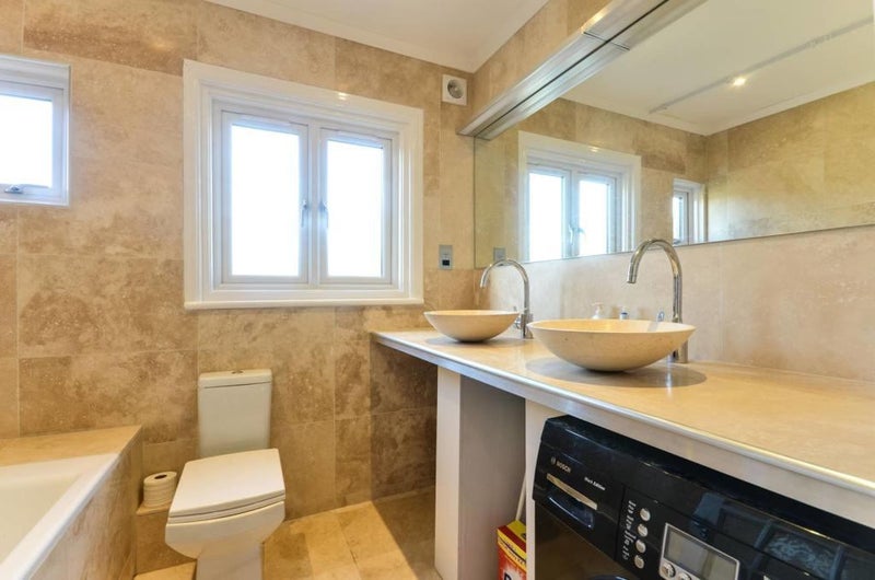 'Low-cost Single Room in a Friendly House' Room to Rent from SpareRoom