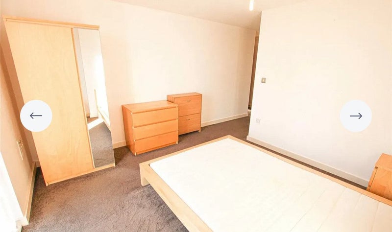 'Double bedroom with en-suite & parking available ' Room to Rent from ...