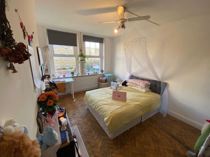 'Peaceful and Bright Furnished Room in Brixton Flat' Room to Rent from ...