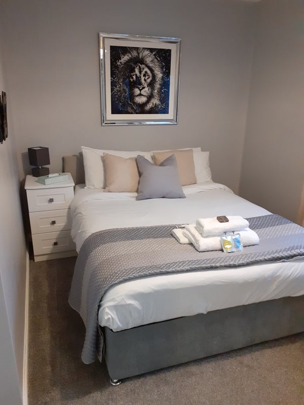 'Family home with spare room' Room to Rent from SpareRoom