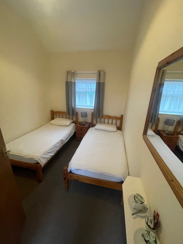 'Double room En-suite ' Room to Rent from SpareRoom