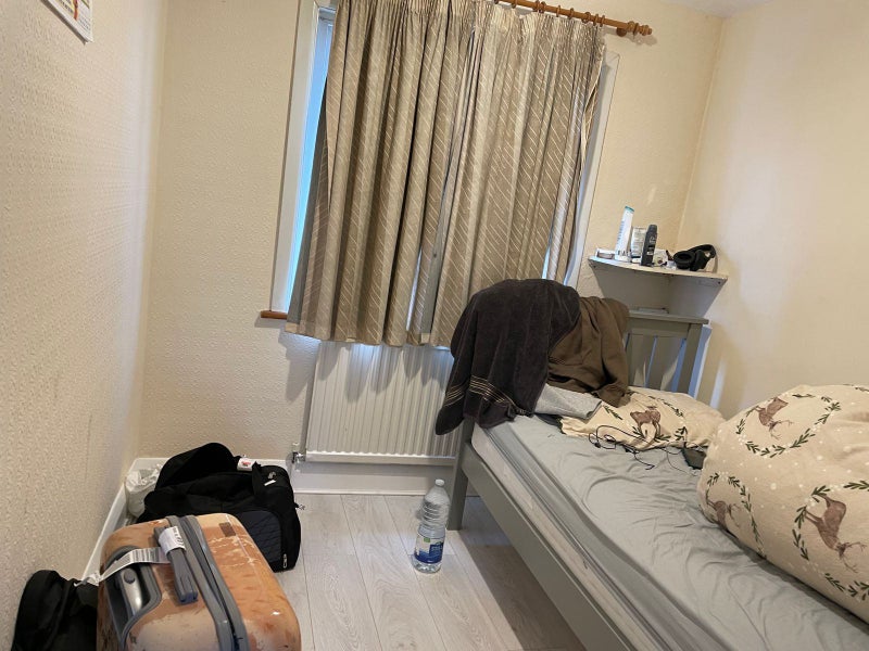 'Room in rent wallington ' Room to Rent from SpareRoom