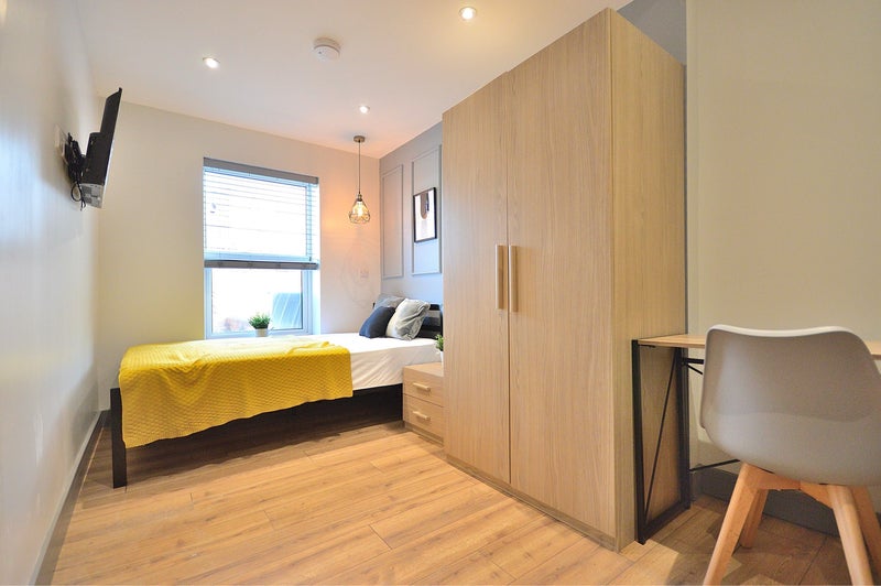 'En-suite room for single occupancy.' Room to Rent from SpareRoom