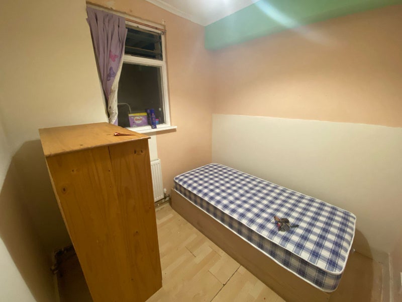 'Single Box Room available for RENT' Room to Rent from SpareRoom