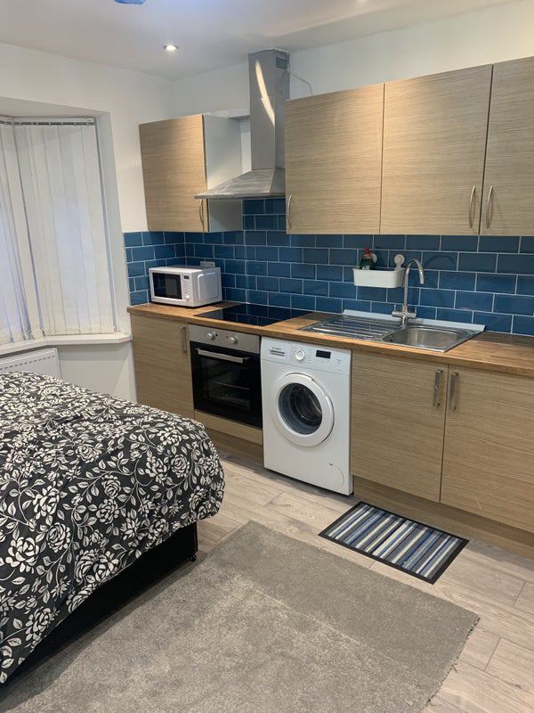 'Newly Built Studio Flat to Rent in Hillingdon' Room to Rent from SpareRoom
