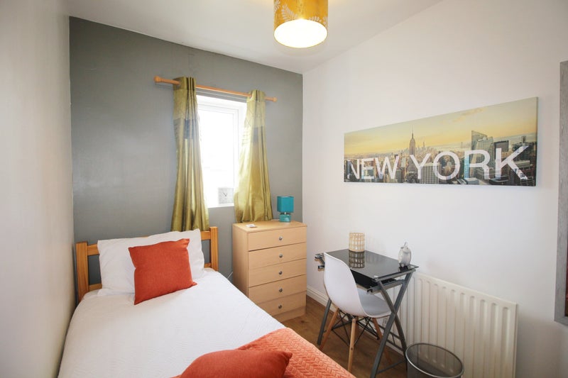 'Spacious single room in a house share' Room to Rent from SpareRoom