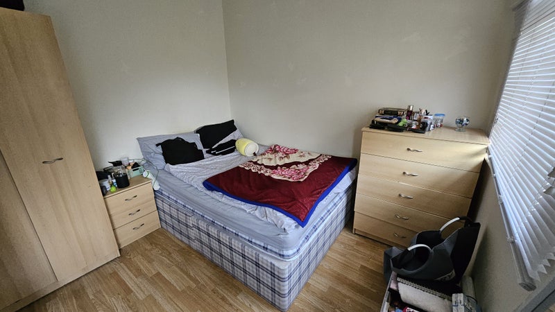 'Looking for a female housemate ' Room to Rent from SpareRoom