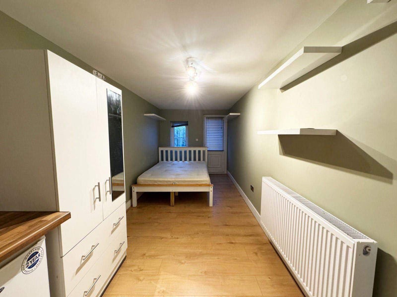 'Furnished studio apartment ' Room to Rent from SpareRoom